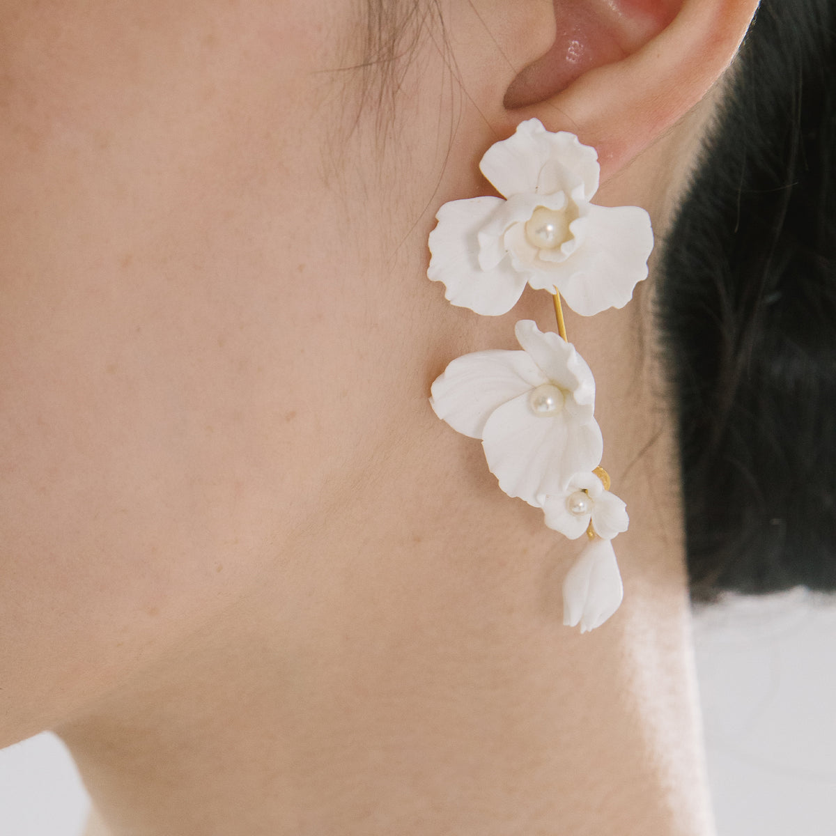 Mariam Earrings -- Cream – Jennifer Behr LLC
