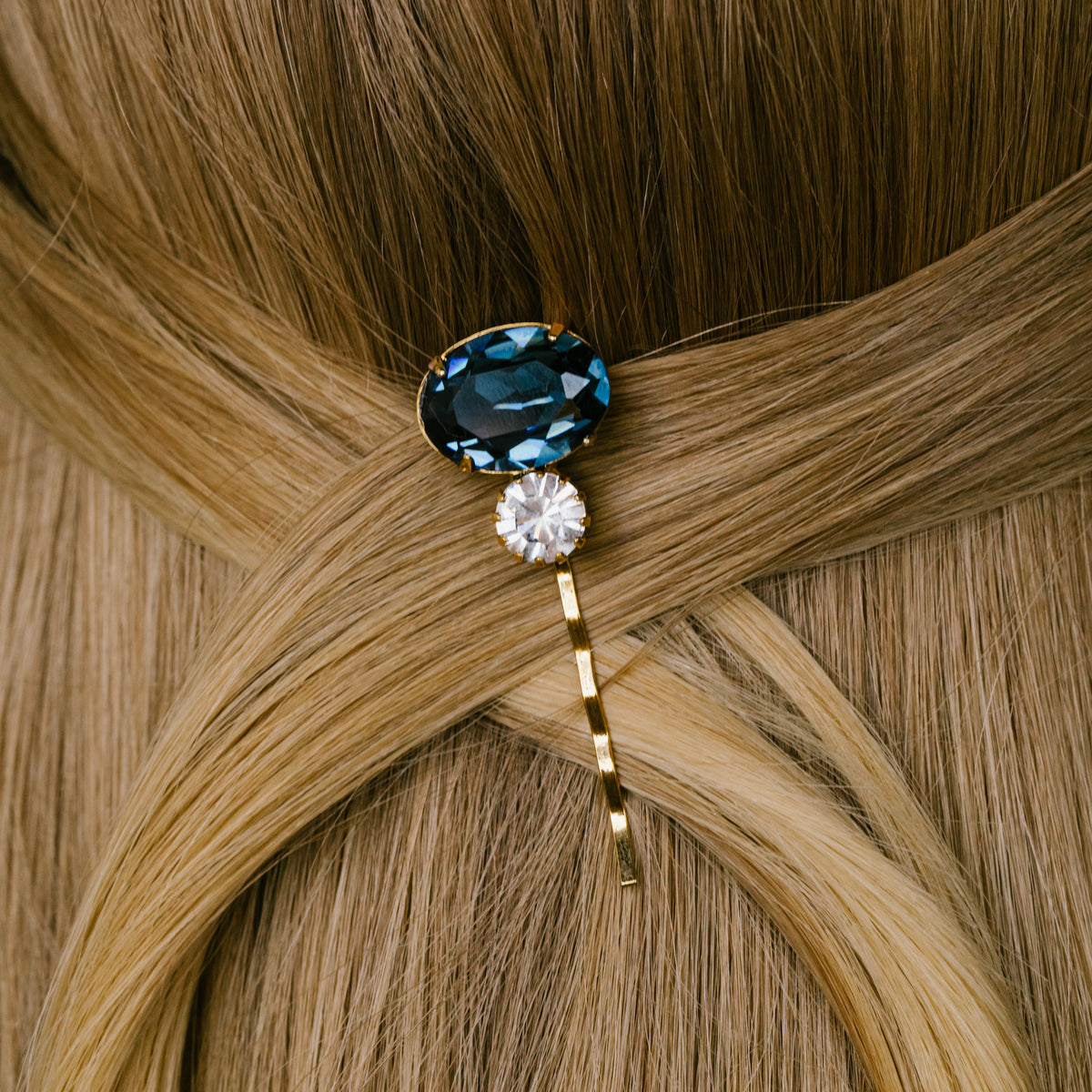 Gemma Bobby Pin -- Sapphire – Jennifer Behr LLC