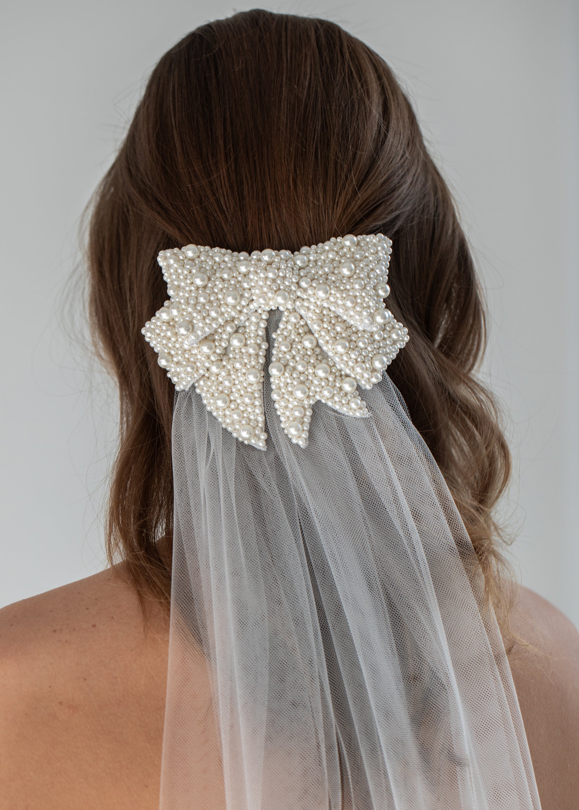 Bianca Bow Barrette -- Cream – Jennifer Behr LLC